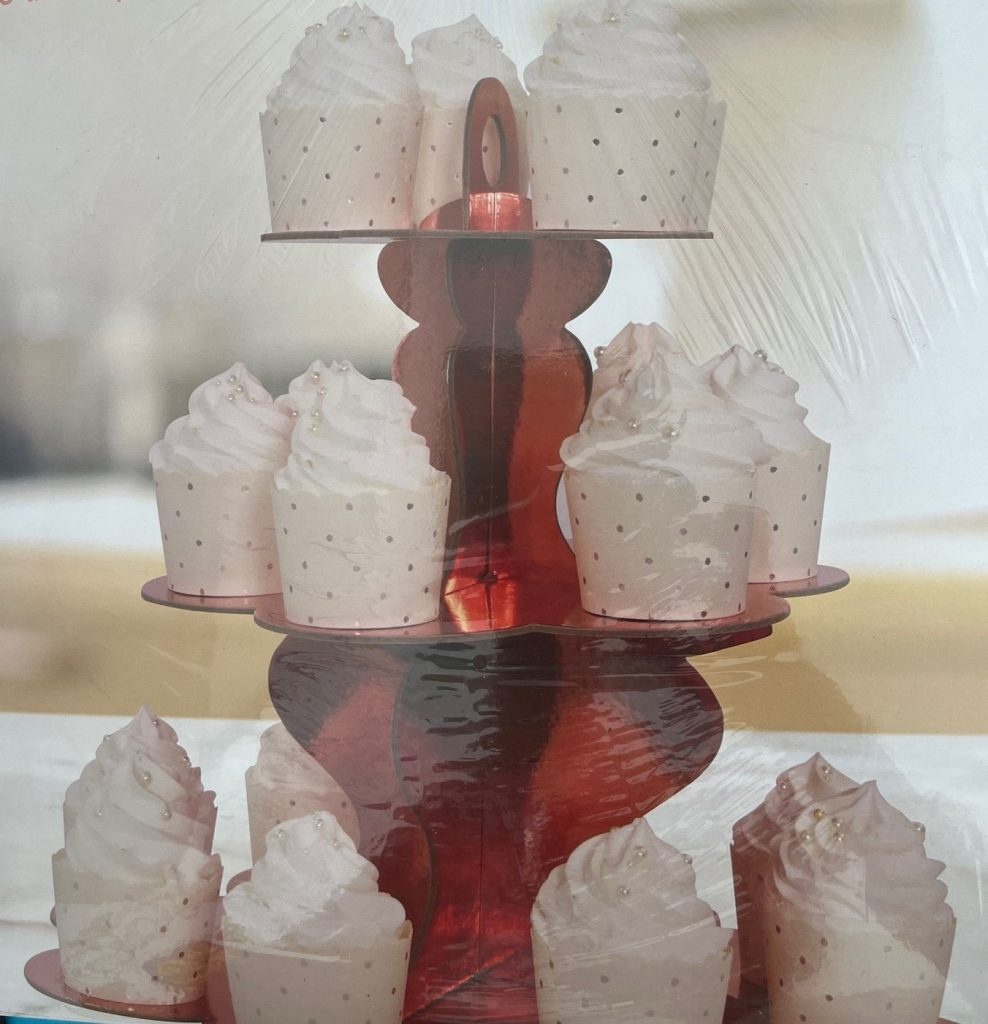 disposable cupcake stand